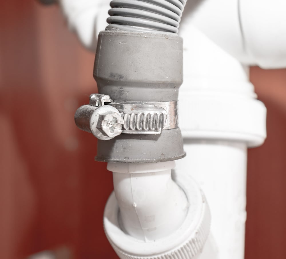 6 Signs Your Dishwasher is Clogged + How to Fix a Dishwasher