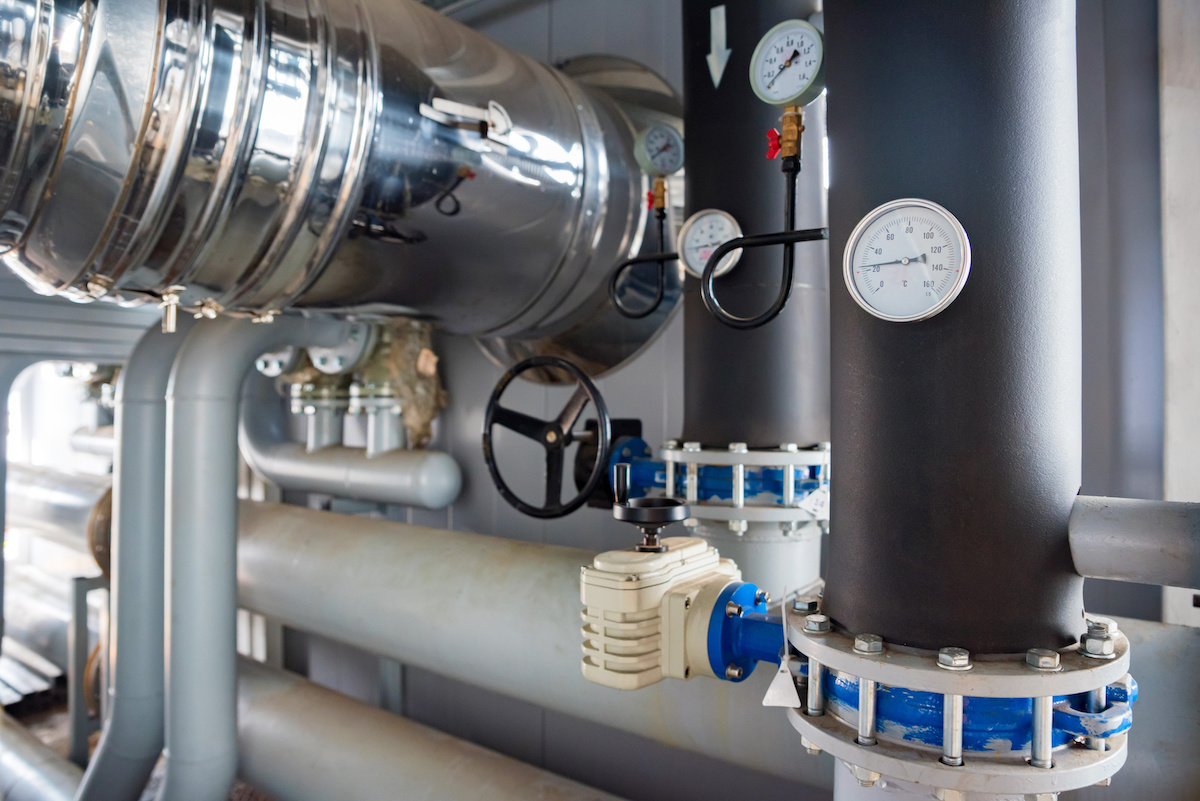 How to Regulate Water Temperature in a Commercial Building